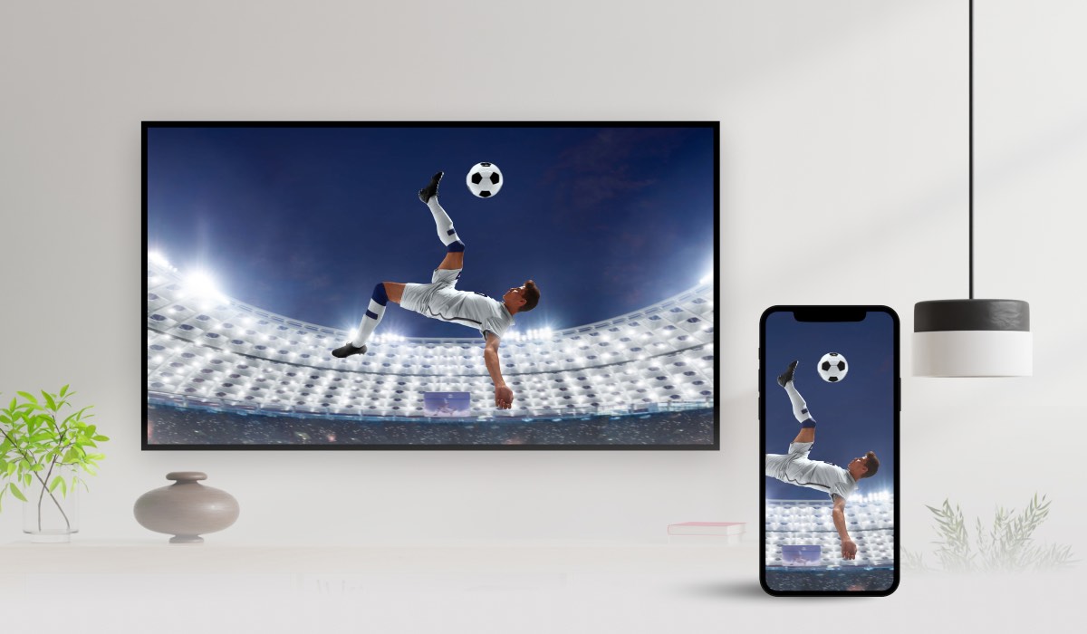 How To Mirror Phone To TV With iPhone & Android App | Free Trial